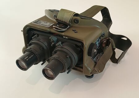 AN/PVS-5 - Night Vision Wiki